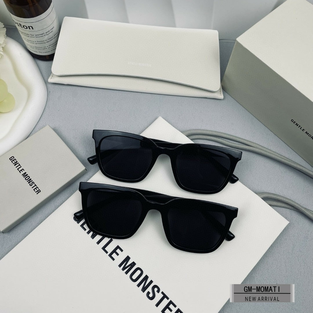 GM - MOMATI – SUPSTAGE