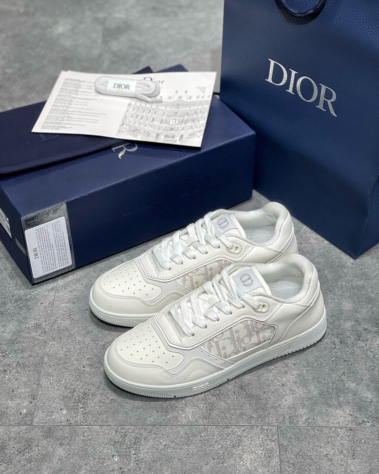 Dior shoes – SUPSTAGE