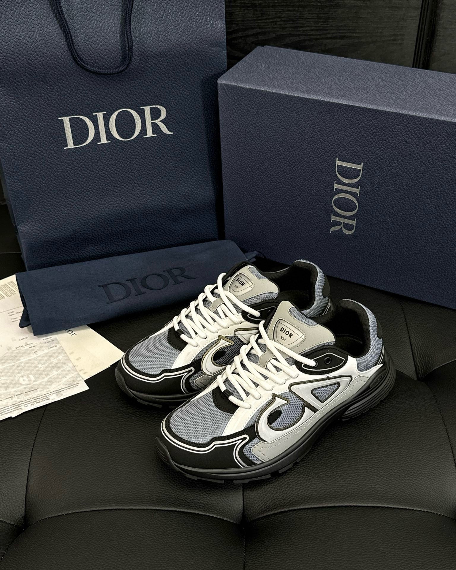 Dior SNEAKERS – SUPSTAGE