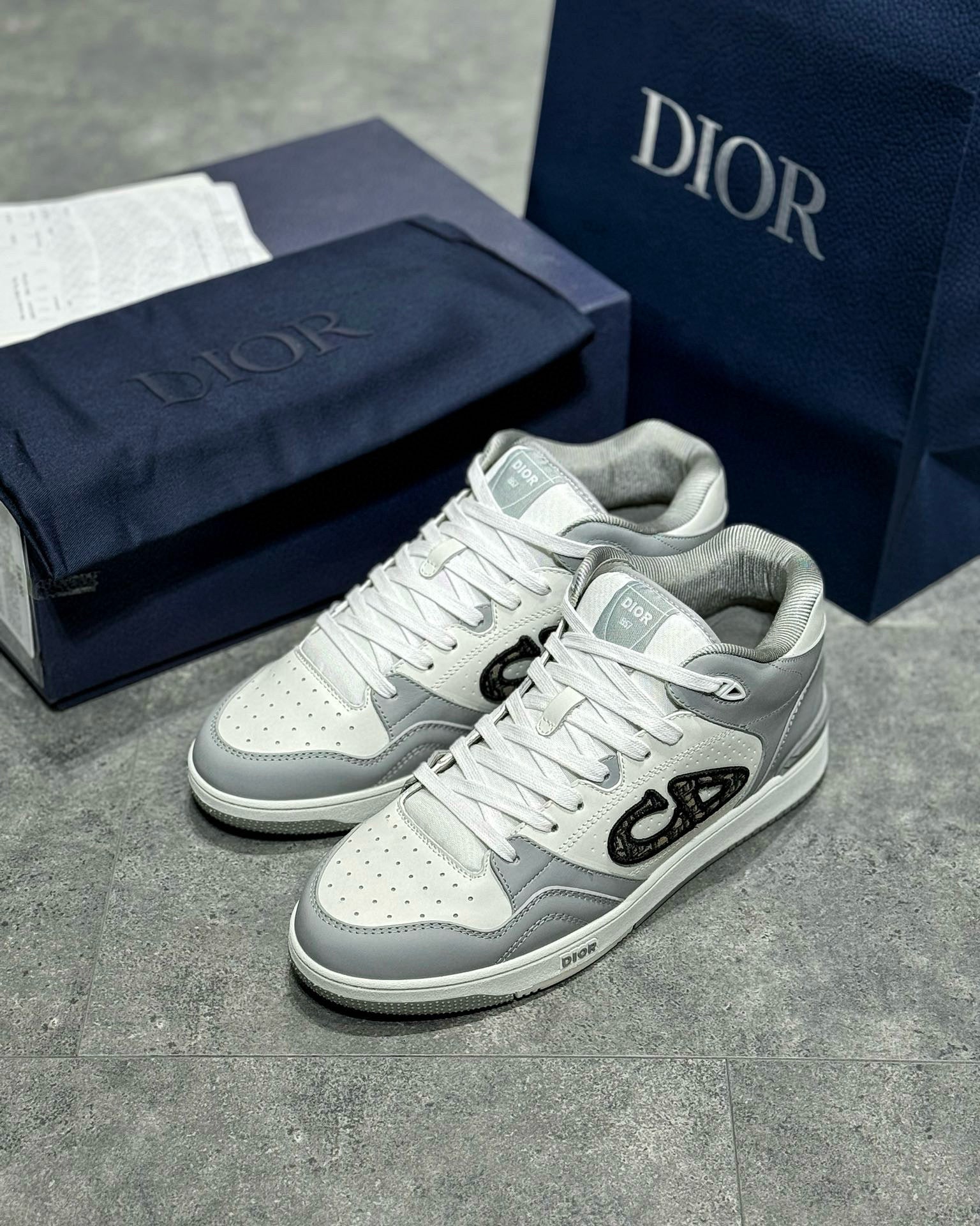 Dior shoes – SUPSTAGE
